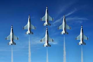 What is the Trail behind a Jet? | Pitara Kids' Network